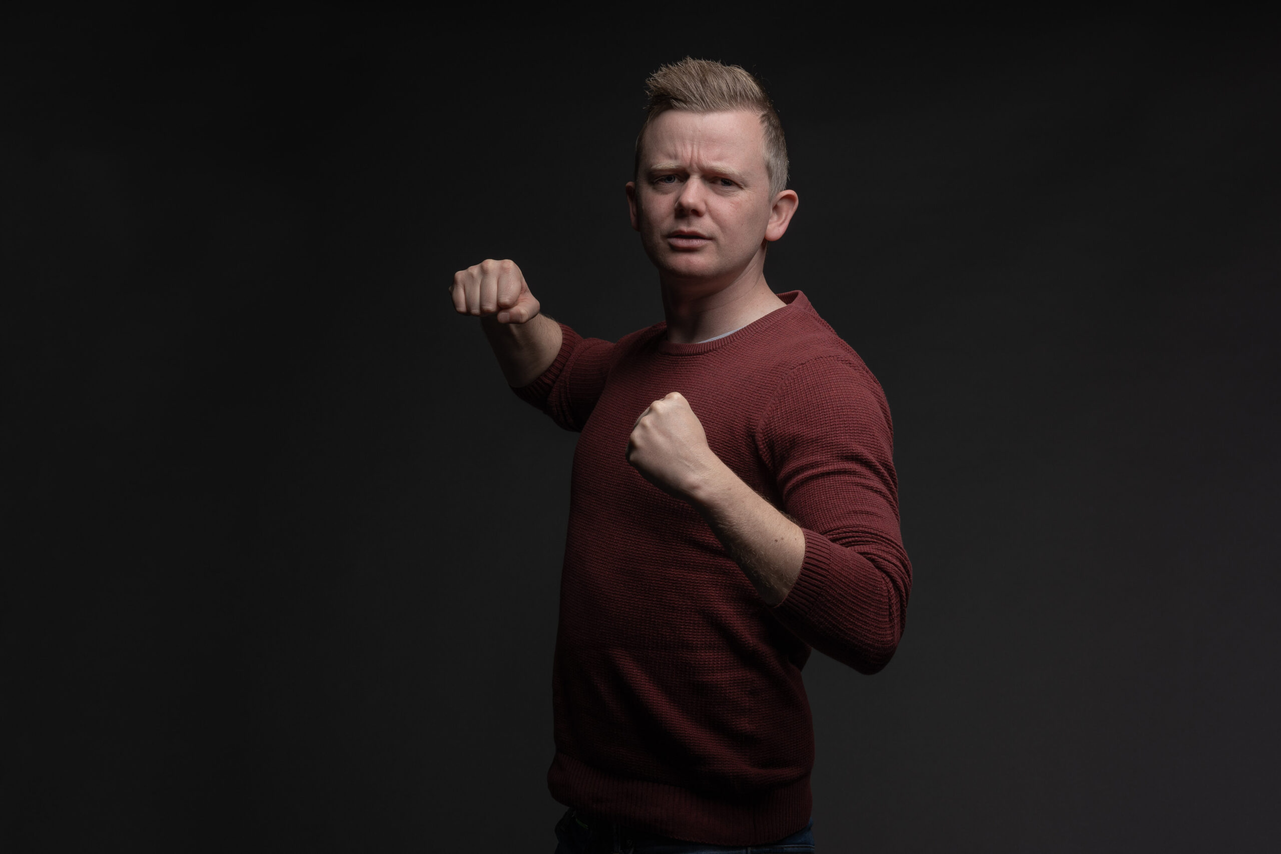 Jeroen Verdick sorteert Klein Gevaarlijk Afval - Allemaal Cultuur